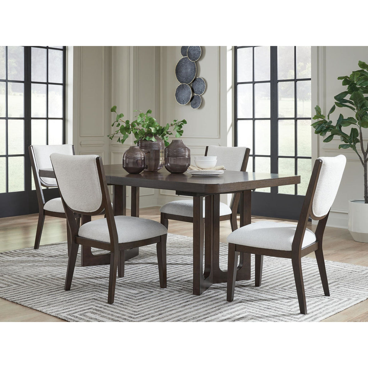 Breckington-Exclusive Dining Set | Ashley Canada