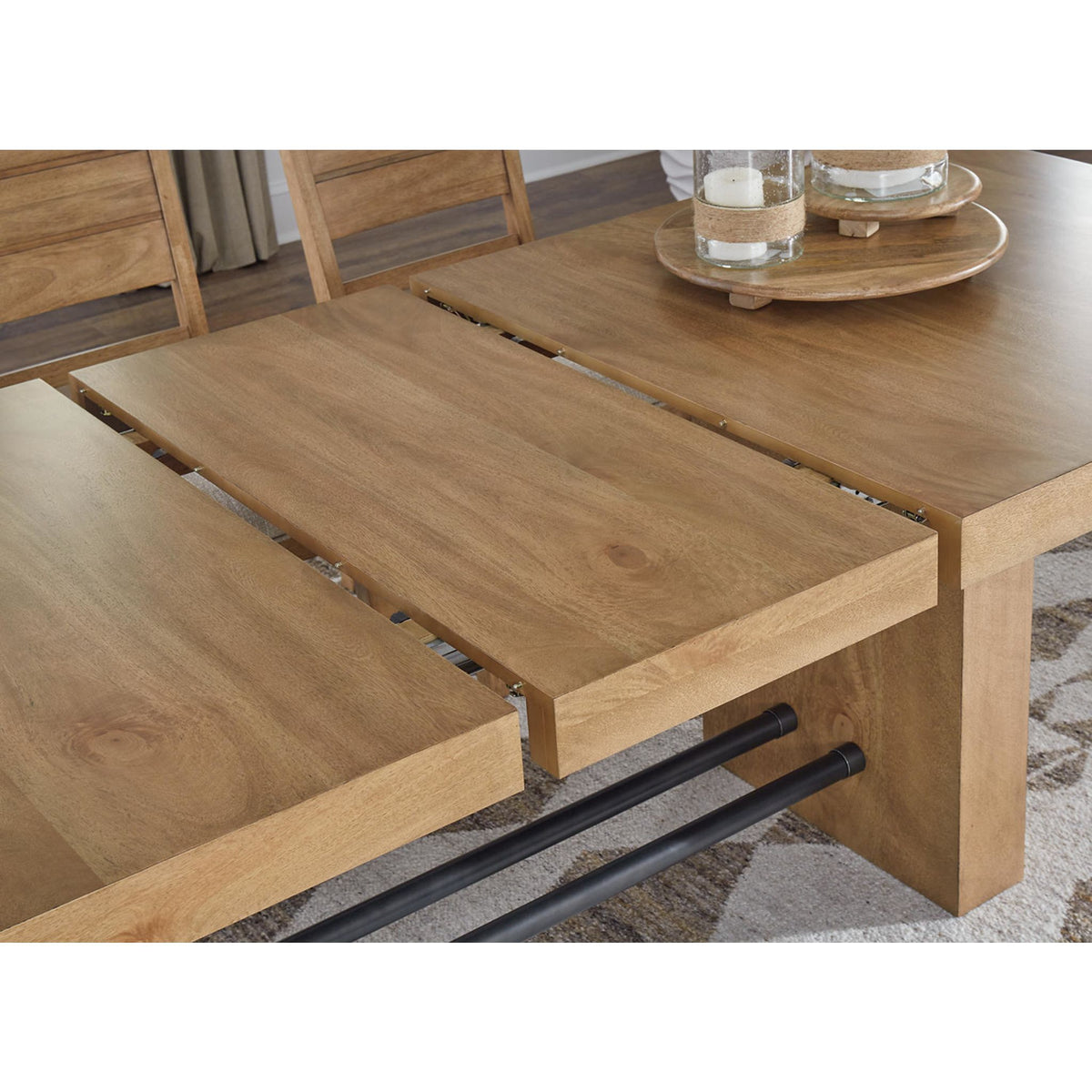 Kristiland-Exclusive Dining Set | Ashley Canada
