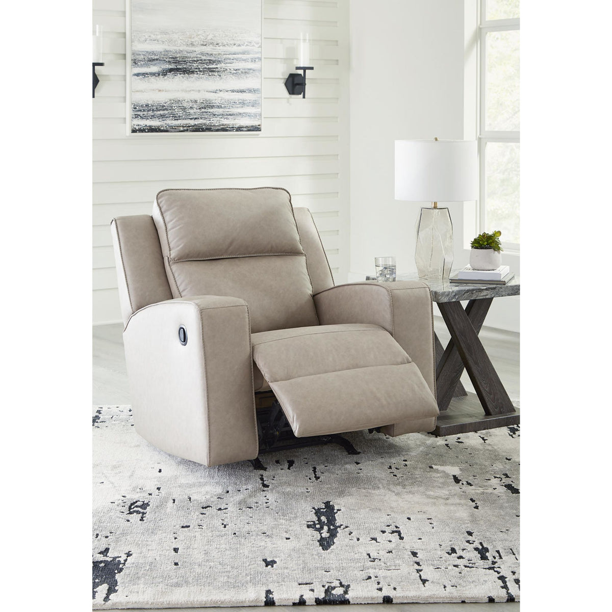 Lavenhorne Rocker Recliner | Ashley Canada