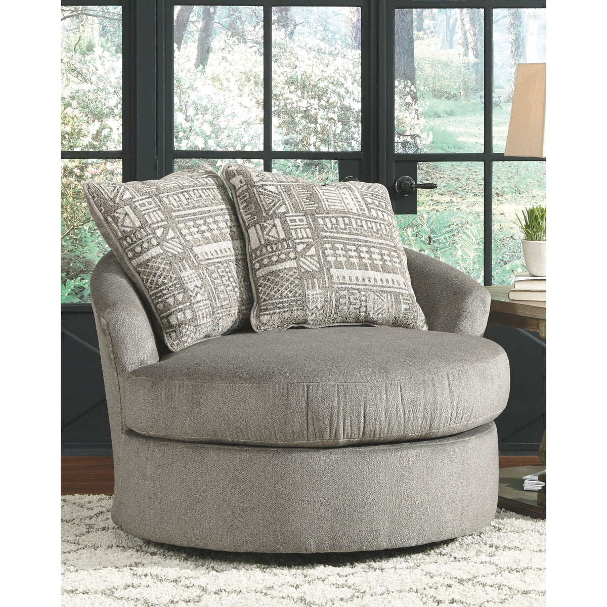 Soletren Swivel Accent Chair | Ashley Canada