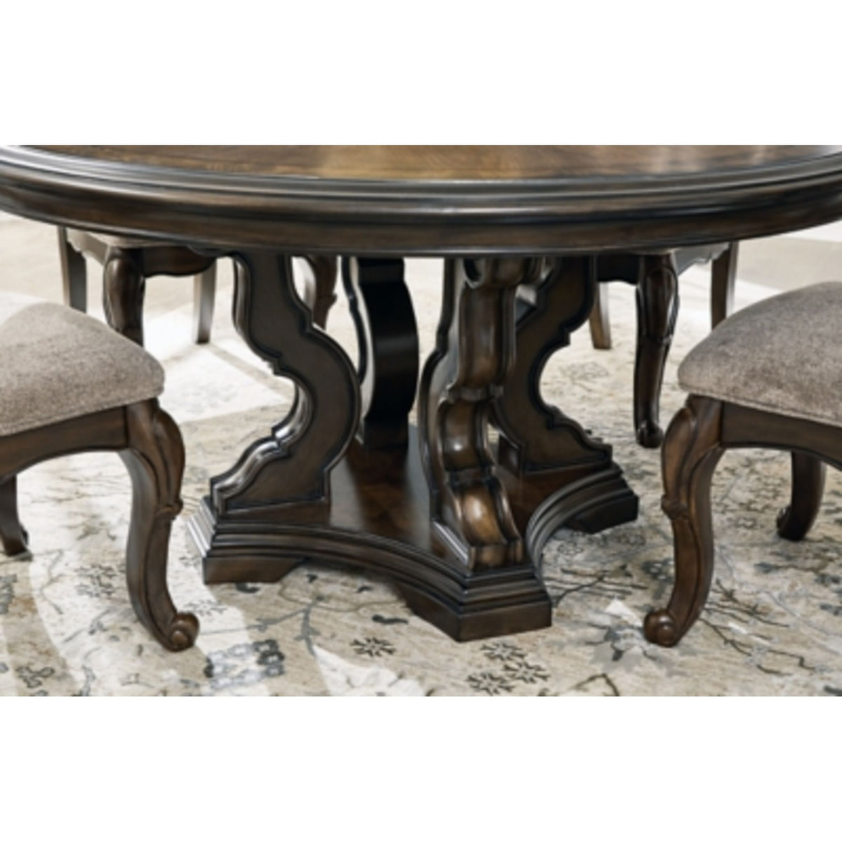 Maylee Dining Table | Ashley Canada