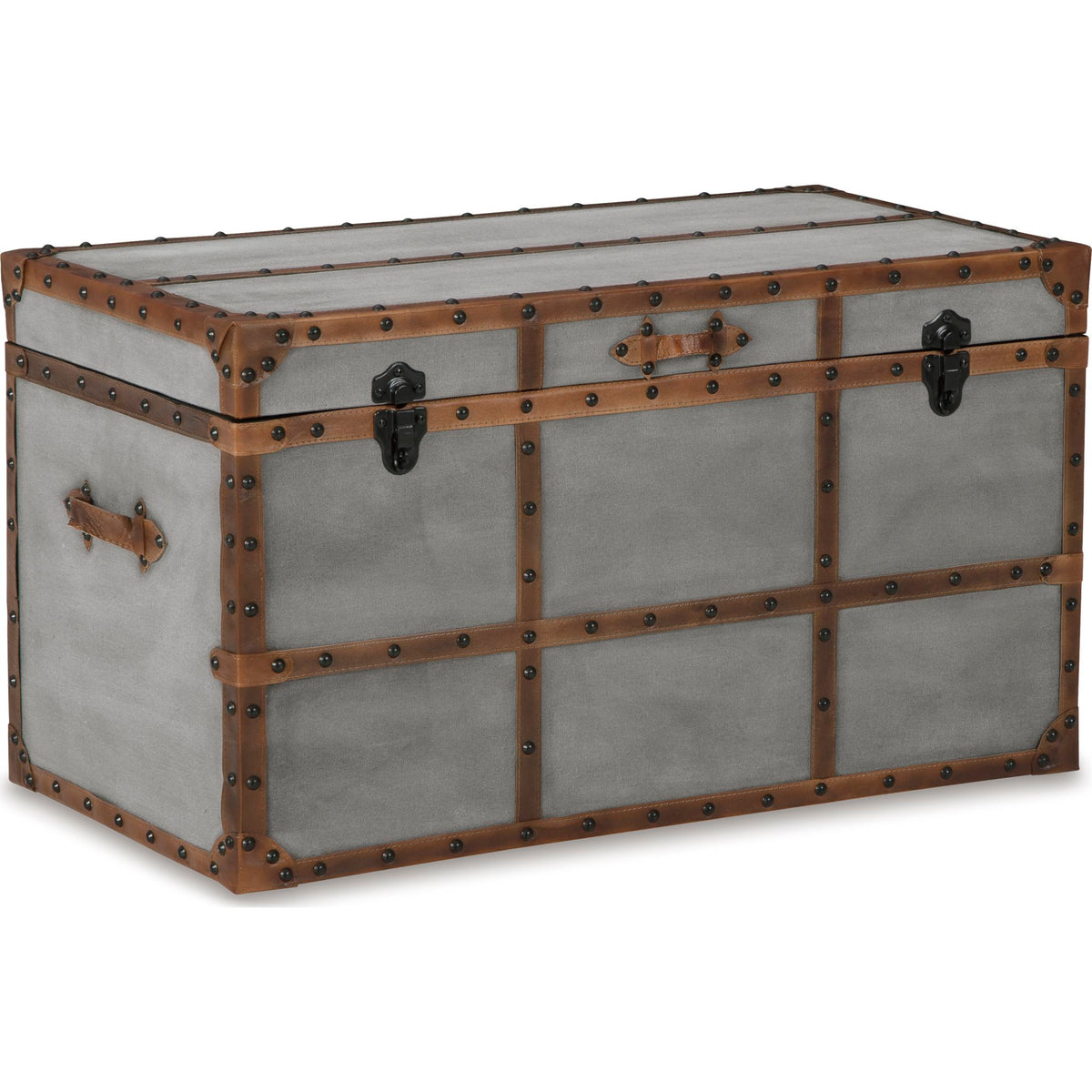 Amsel Trunk | Ashley Canada