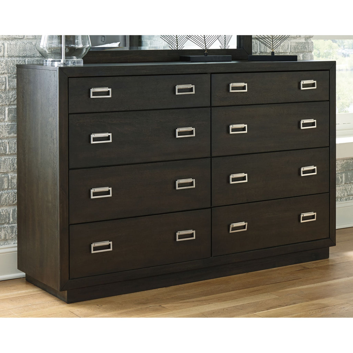 Hyndell Dresser | Ashley Canada