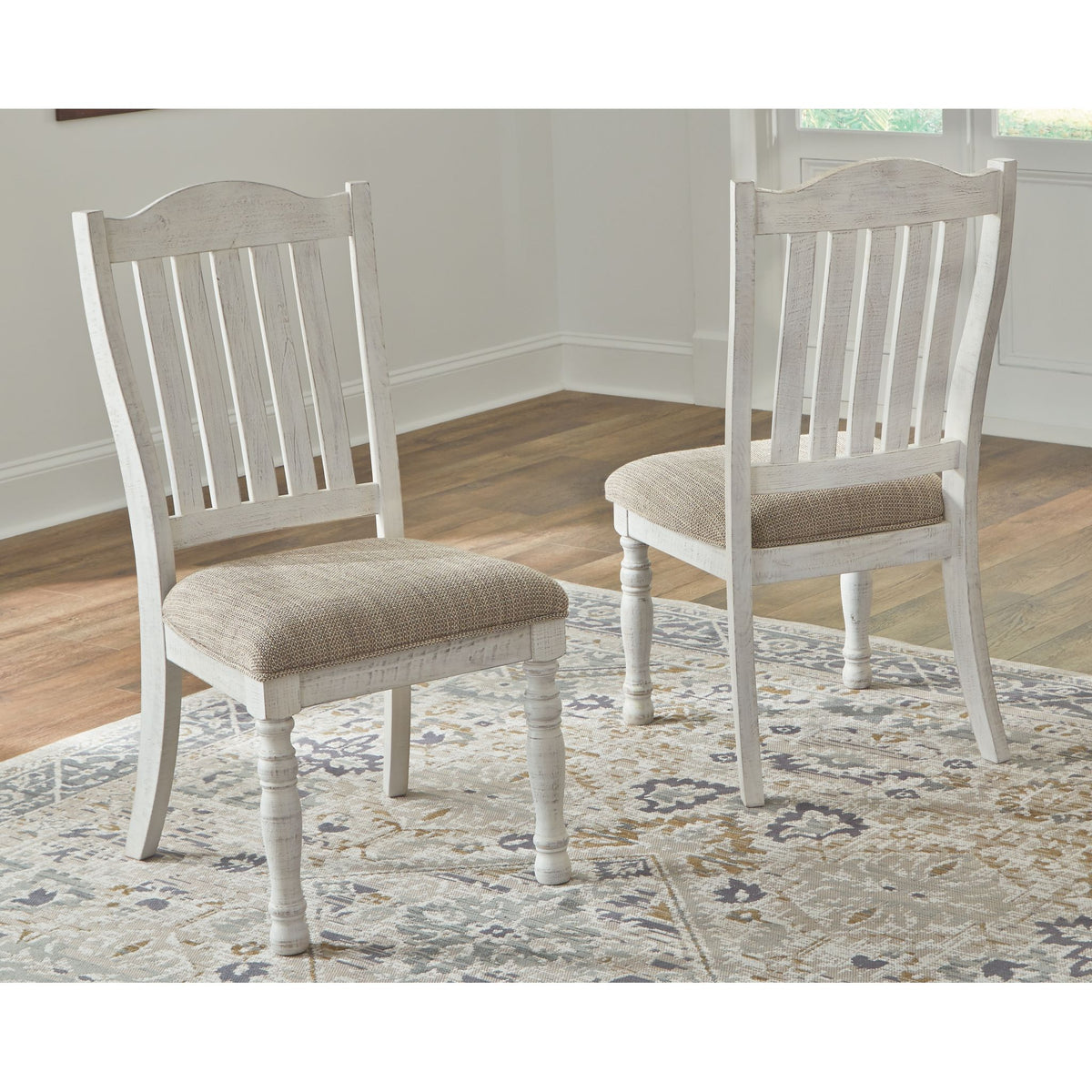 Havalance-Exclusive Side Chair | Ashley Canada