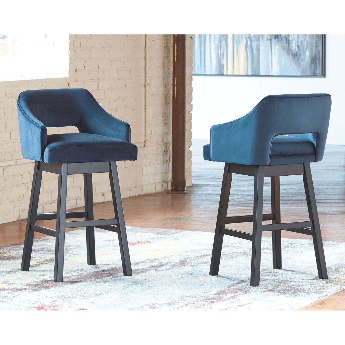 Tallenger Bar Height Stool | Ashley Canada