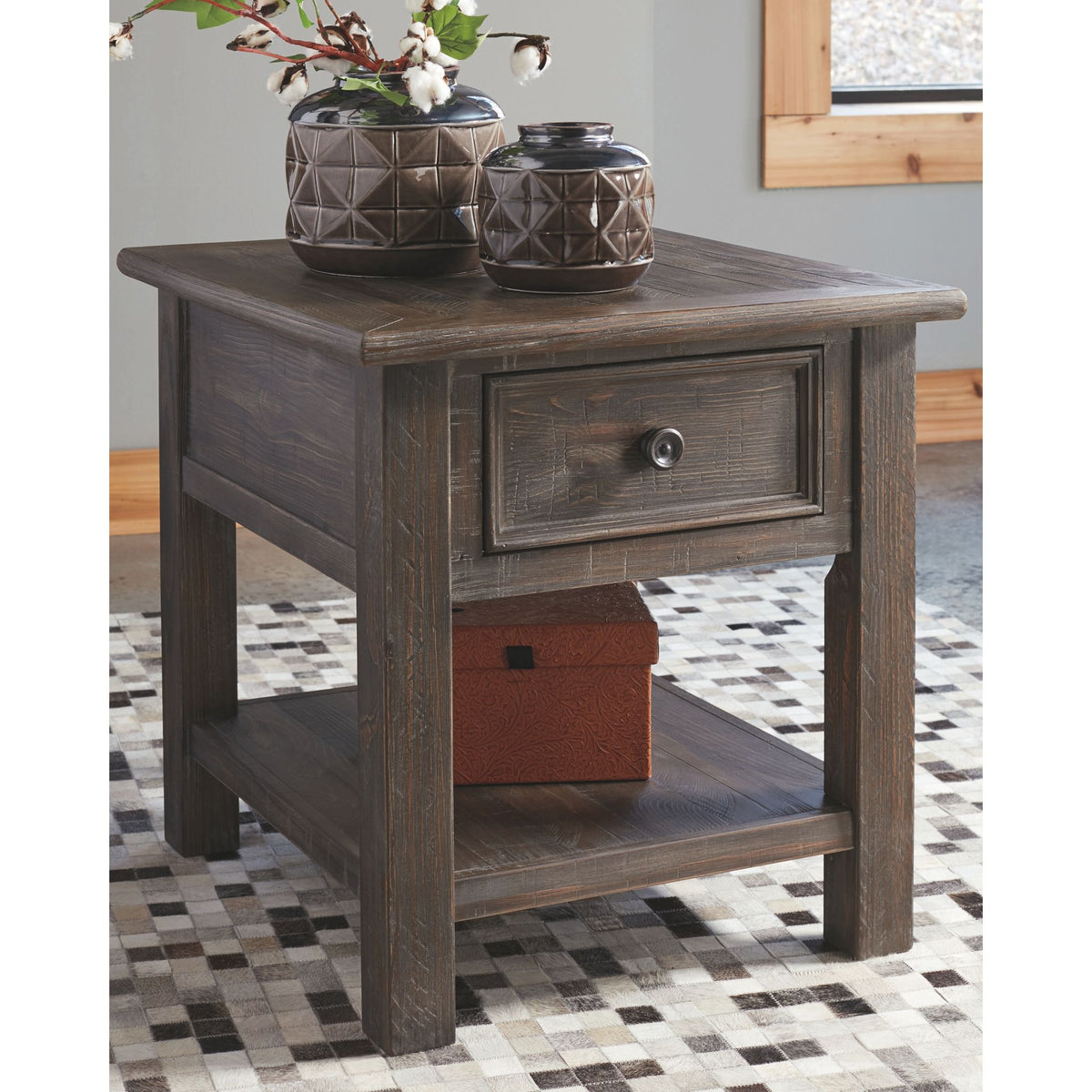 Wyndahl Rectangle End Table | Ashley Canada
