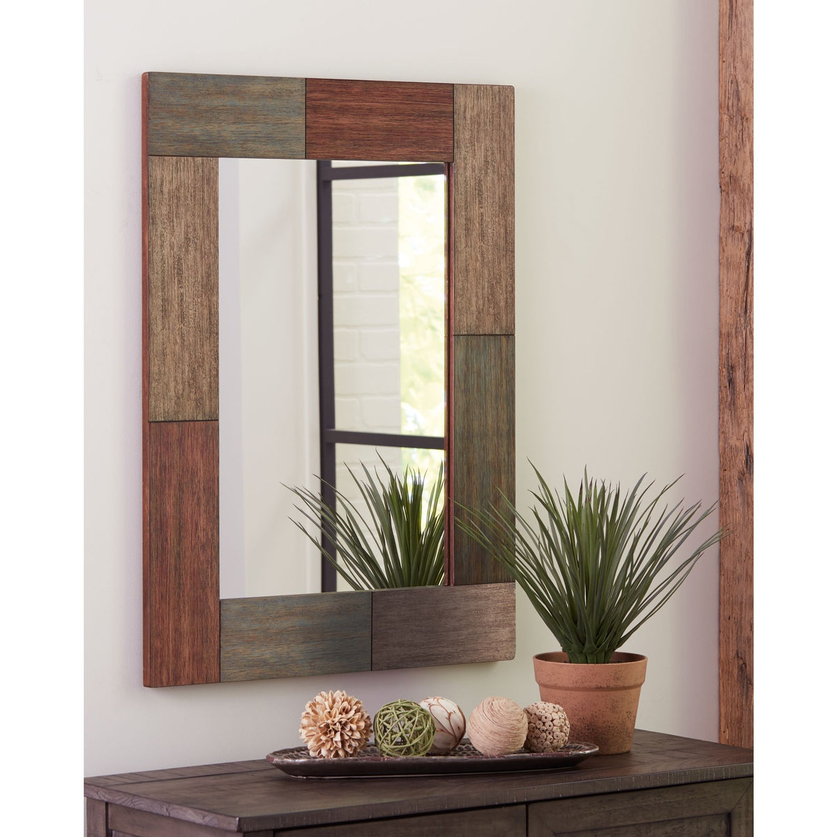 Parham Accent Mirror | Ashley Canada