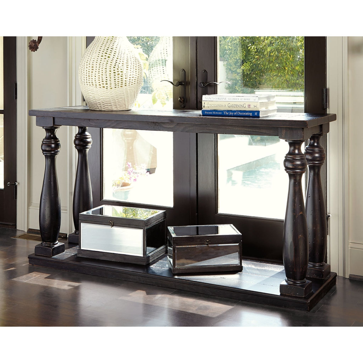 Mallacar Sofa Table | Ashley Canada
