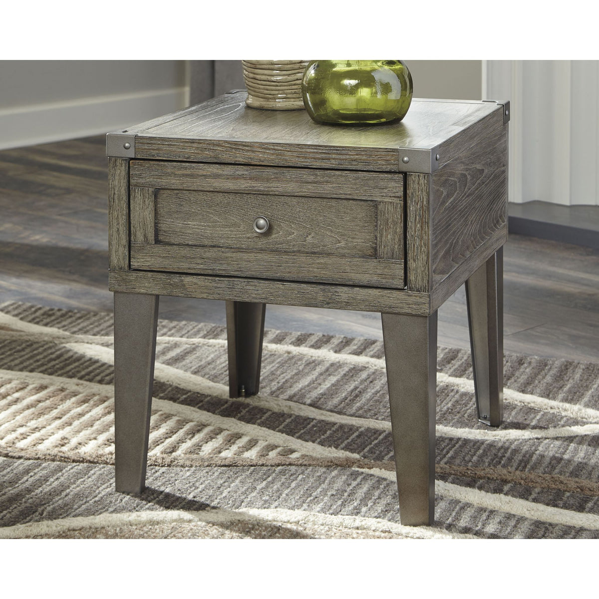 Chazney Rectangle End Table | Ashley Canada