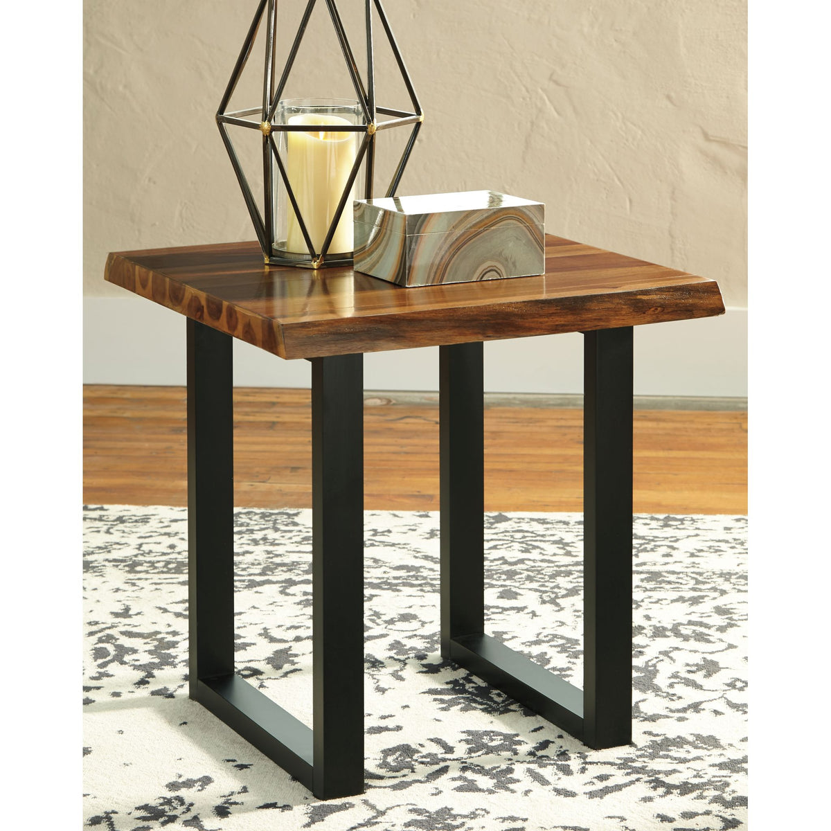 Brosward Square End Table | Ashley Canada