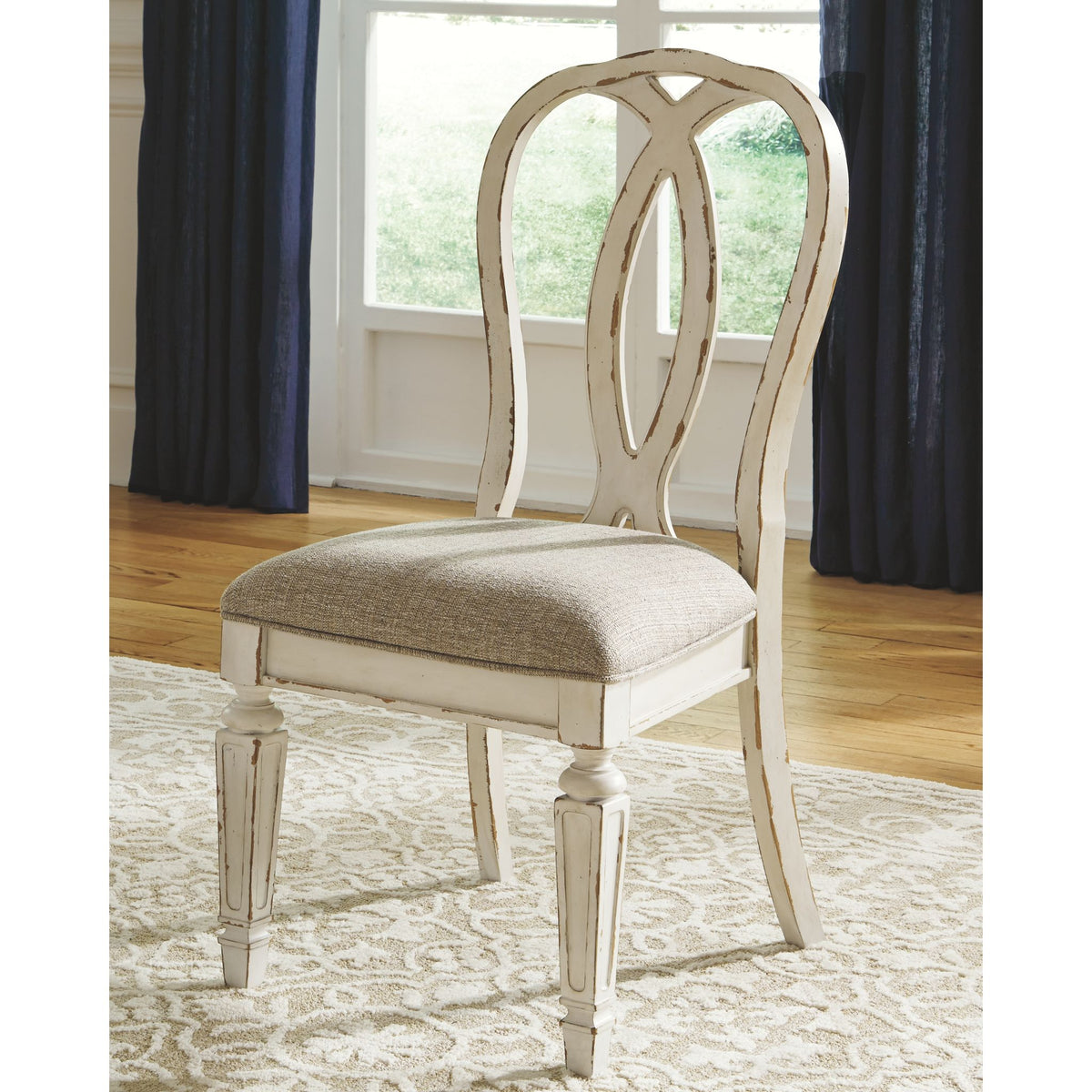 Realyn Side Chair | Ashley Canada