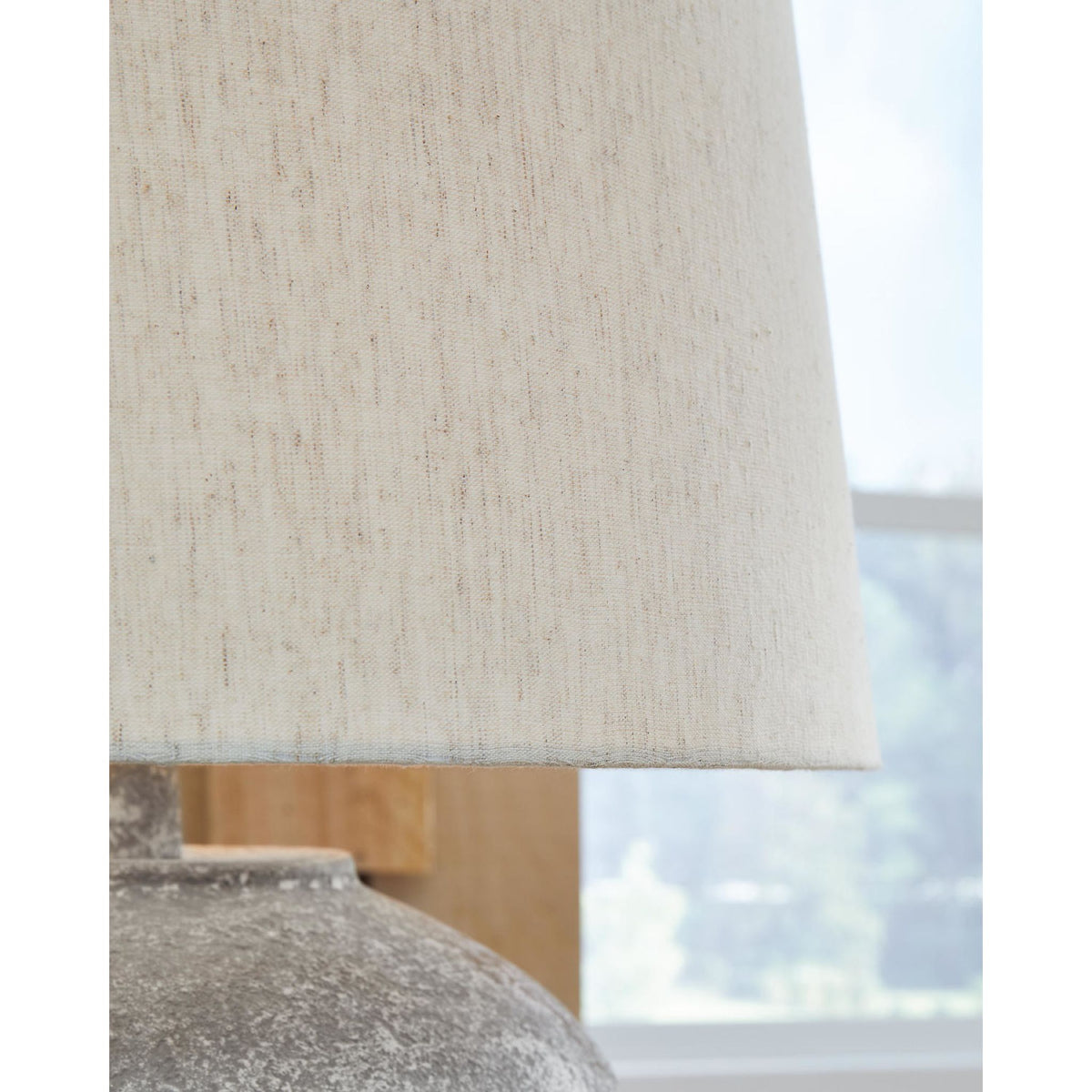 Dreward Table Lamp (Single) | Ashley Canada