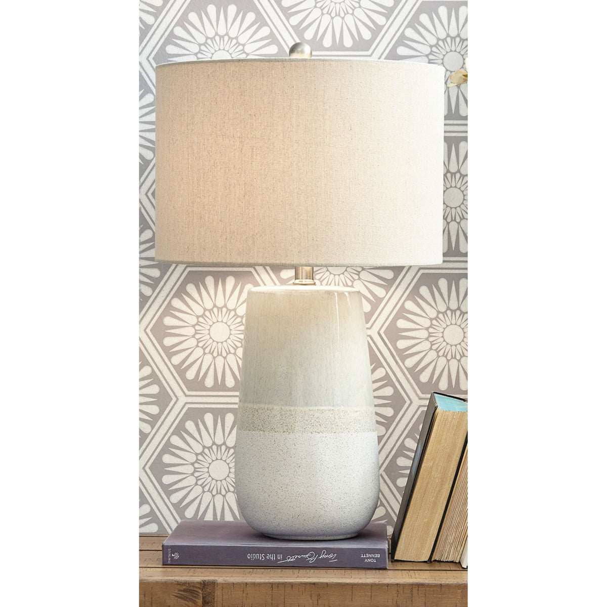 Shavon Table Lamp (Single) | Ashley Canada
