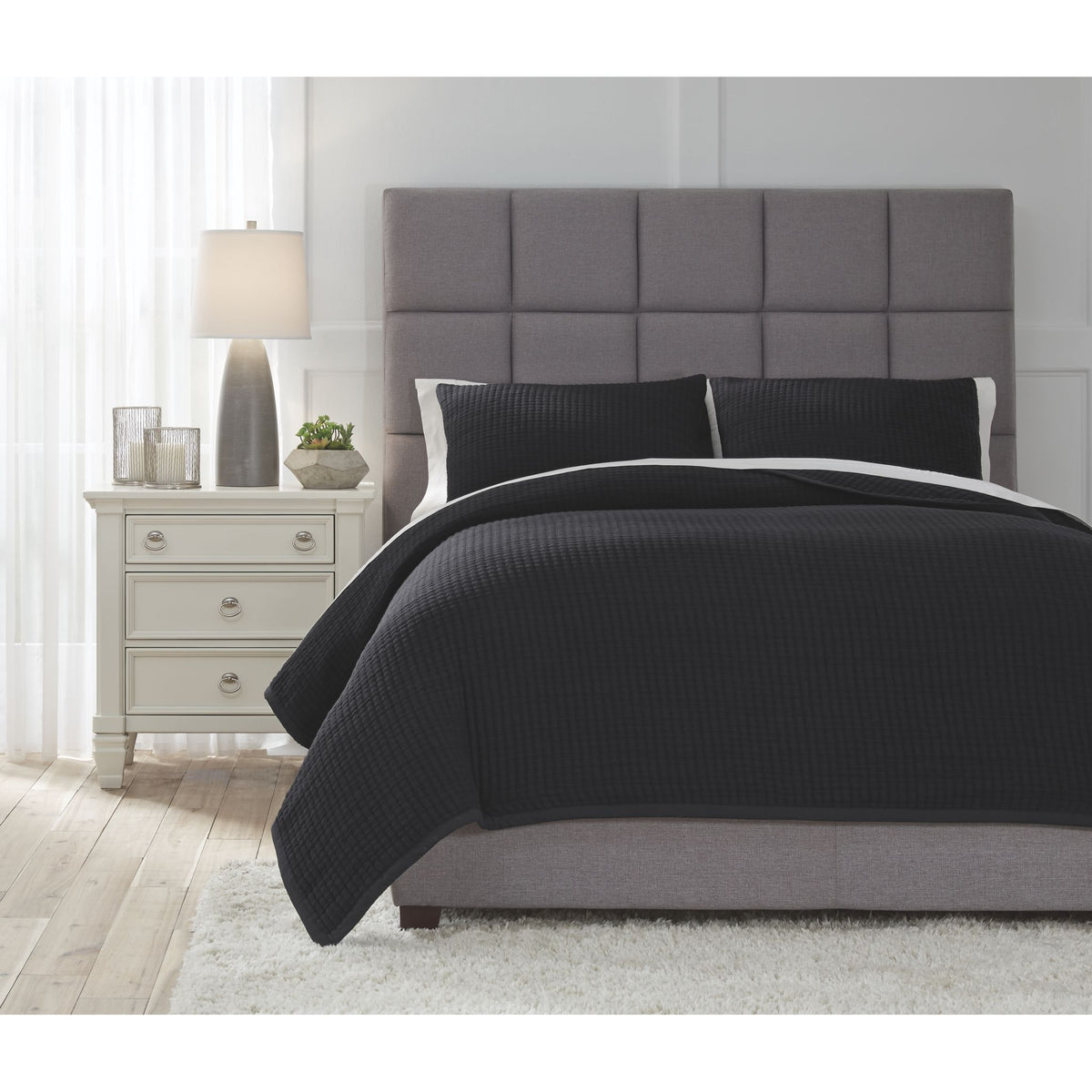 Thornam King Coverlet Set | Ashley Canada