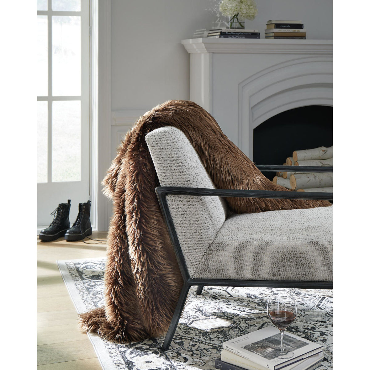 Bellethrone Throw | Ashley Canada